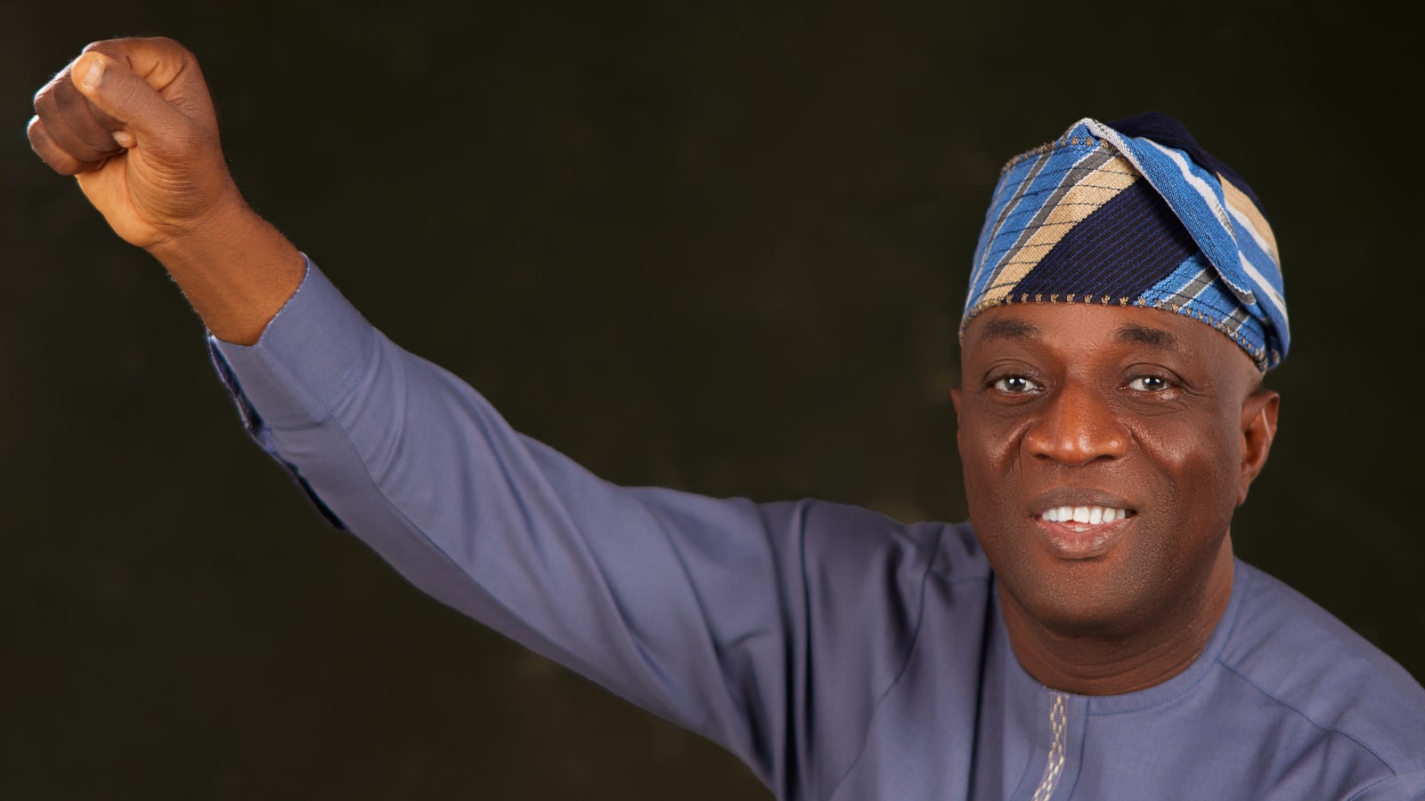 Dr. Yunus Akintunde | OYO Central Senatorial District | Biography